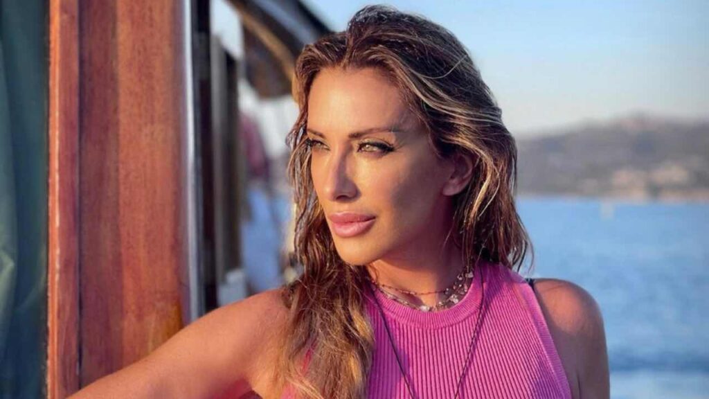 Sabrina Salerno in bikini è uno spettacolo! Fan in delirio - FOTO